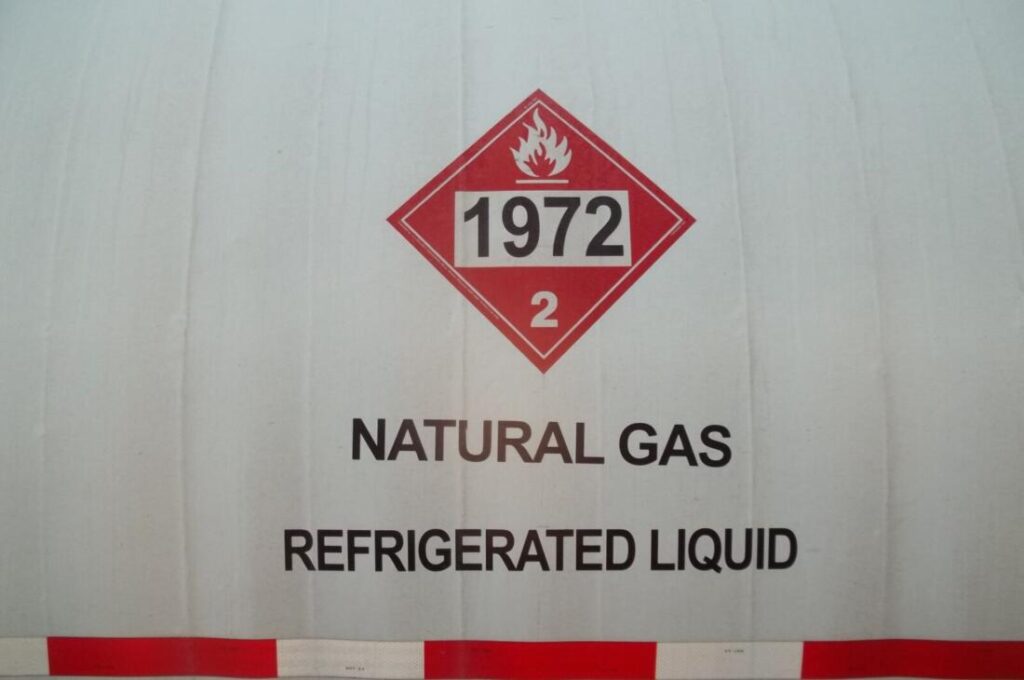 Placard and Mark for Natural Gas UN1972 - Daniels Training Services