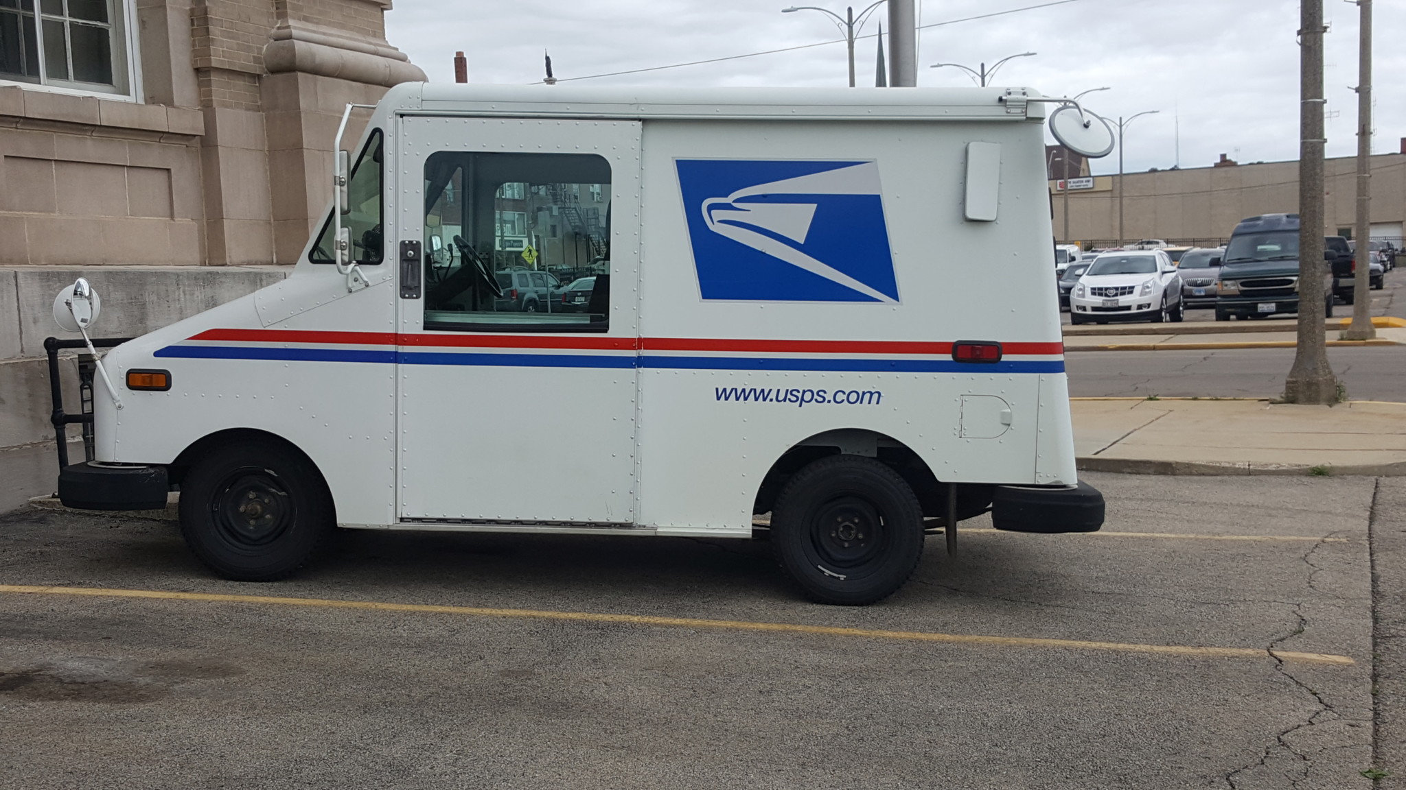 USPS Mail Truck - Daniels Training Services