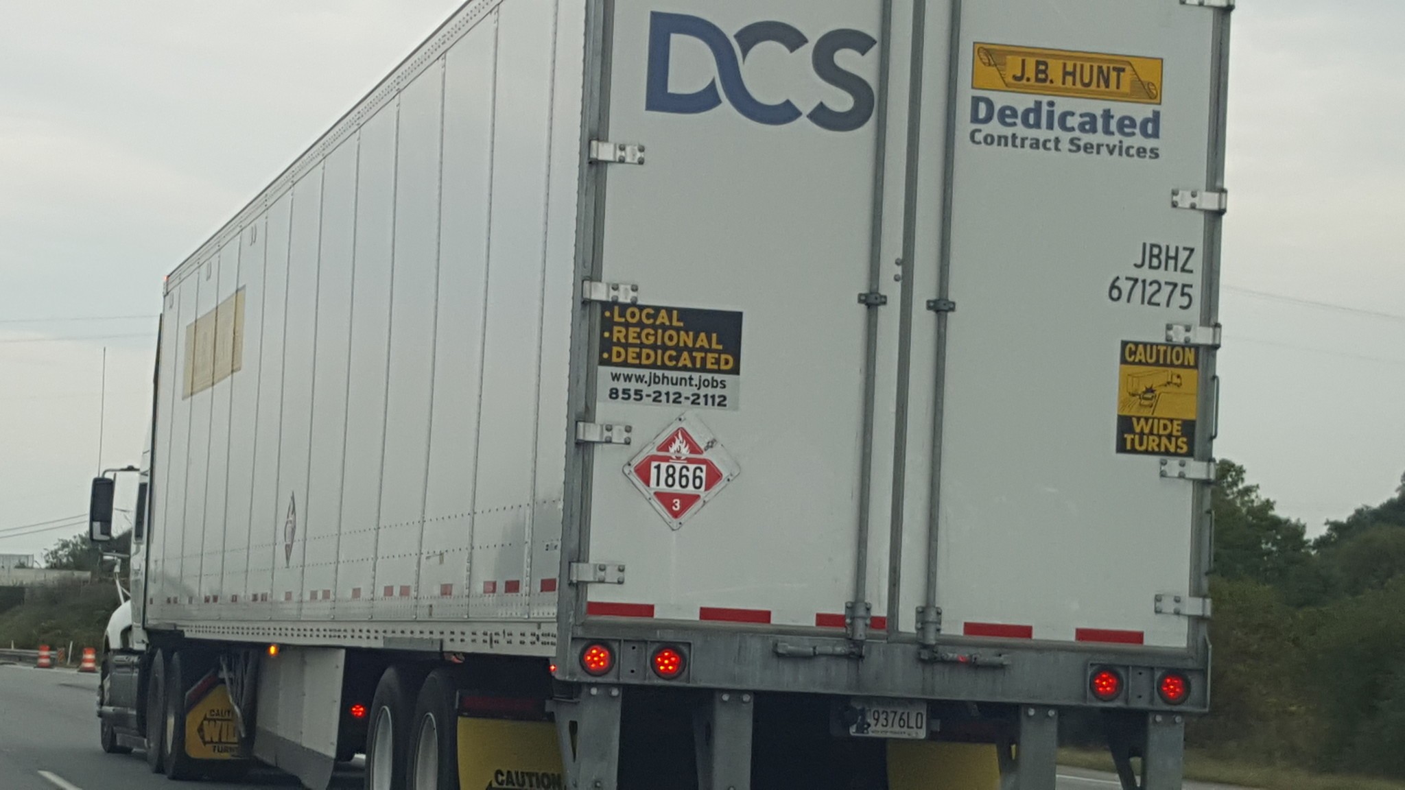 UN1866 Placard - Daniels Training Services